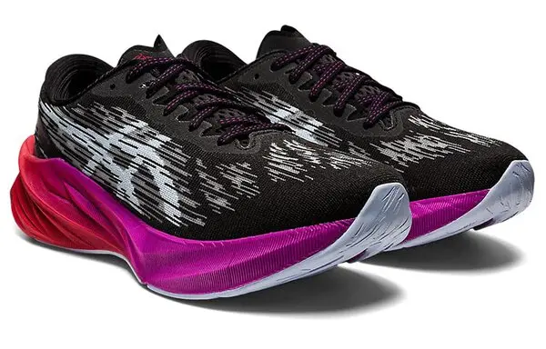 Asics Novablast 3 'soft Sky - Black