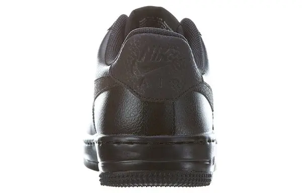 Nike Force 1 Ultra Force Low Top Sneakers