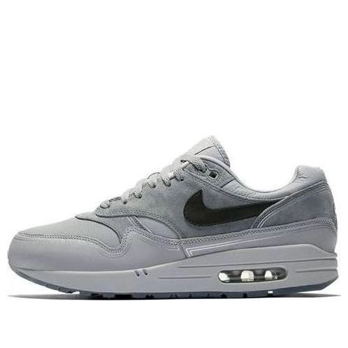 Nike Max 1 "centre Pompidou Night" Sneakers