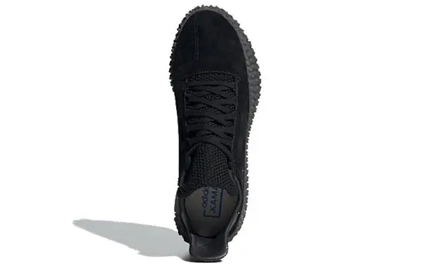 Adidas Kamanda "triple " Sneakers