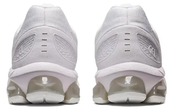 Asics Gel-quantum 180 7 Low Top Sneakers - White/white