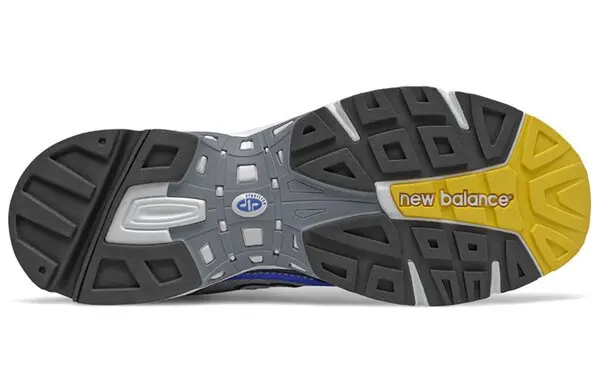 NEW BALANCE 827 Athletic Lace-up Sneakers - Grey