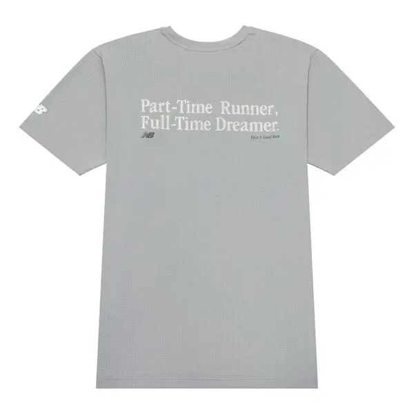 NEW BALANCE Short Sleeve Graphic T-shirt - Grey