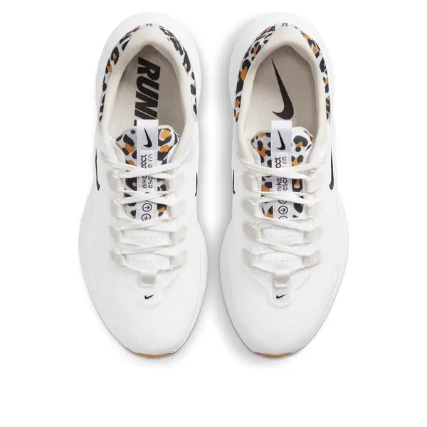 Nike React Escape Run "white Leopard" Sneakers - White/black/brown
