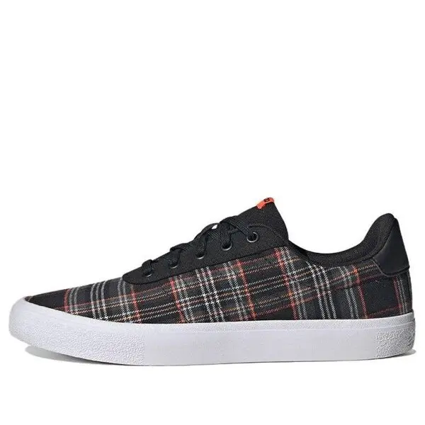 Adidas Vulc Raid3r Low Top Sneakers
