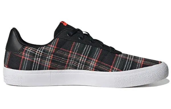 Adidas Vulc Raid3r Low Top Sneakers