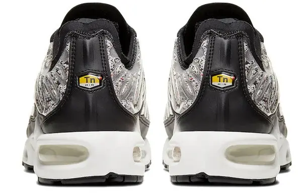 Nike Max Plus "pebbles" Sneakers