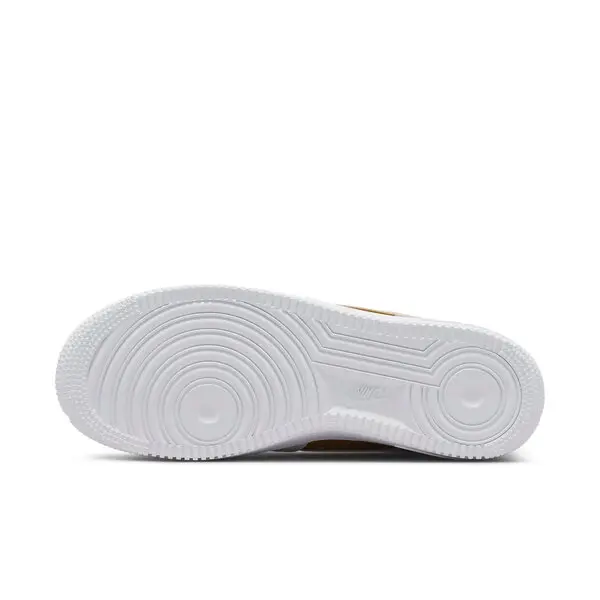 Nike Force 1 '07 Low Top Sneakers