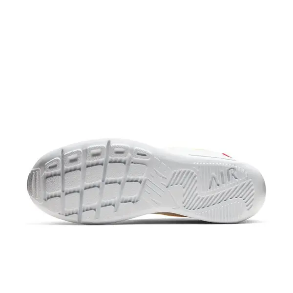 Nike Max Oketo Sneakers