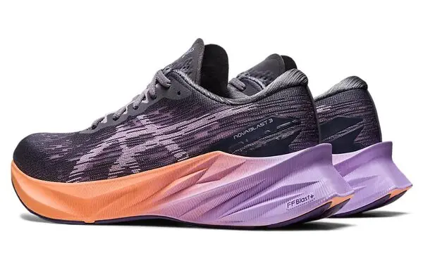 Asics Novablast 3 Low Top Sneakers