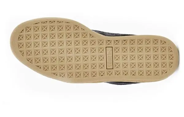 PUMA Suede Heart Safari Sneaker