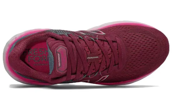 NEW BALANCE Fresh Foam More V3 Sneakers