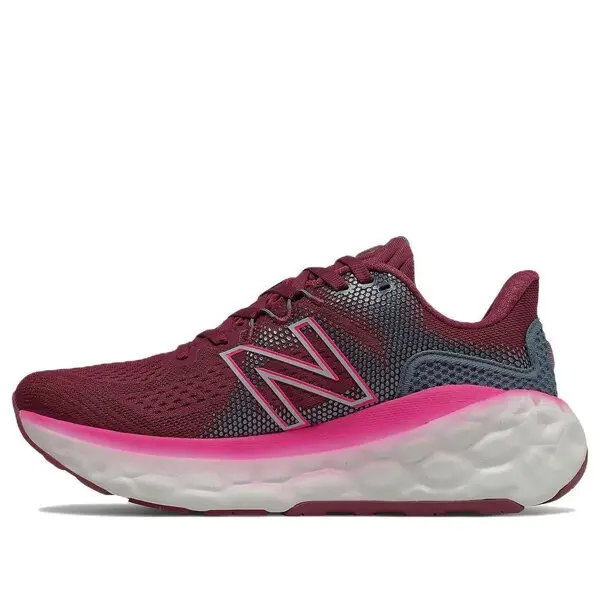NEW BALANCE Fresh Foam More V3 Sneakers - Red