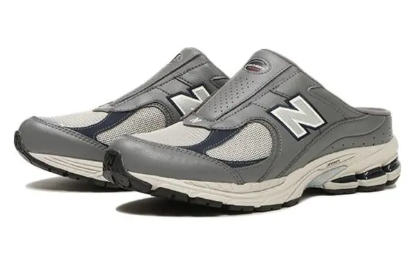 NEW BALANCE 2002r Mule Sneakers - Gray
