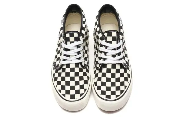 VANS Chukka Dx Sf Surf Check Sneakers - White/black