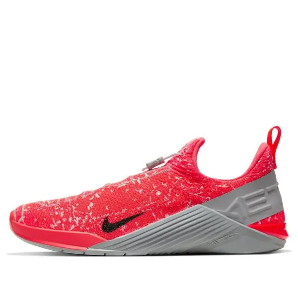 Nike React Metcon "bright Crimson" Athletic Sneakers - Redgrey