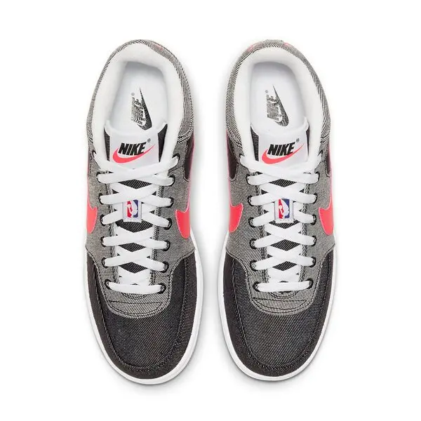 Nike Sky Force 3/4 Sneakers