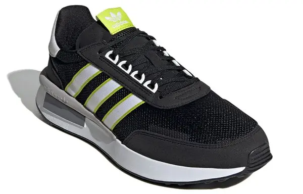 Adidas Retroset Sneakers