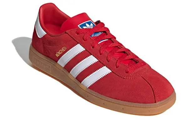 Adidas Munchen "scarlet Gum