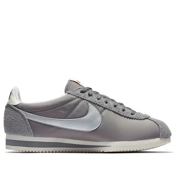 Nike Classic Cortez Nylon Premium Sneakers - Grey
