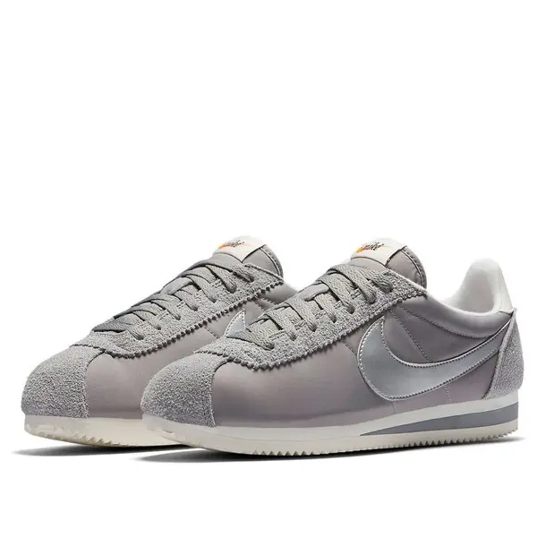 Nike Classic Cortez Nylon Premium Sneakers