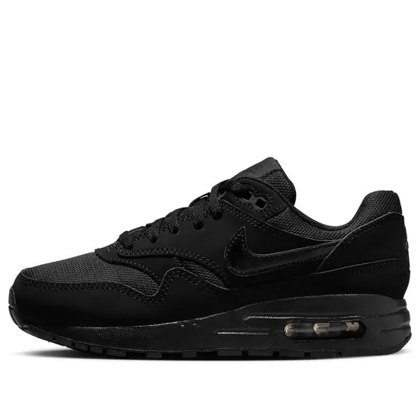 Nike Max 1 "triple