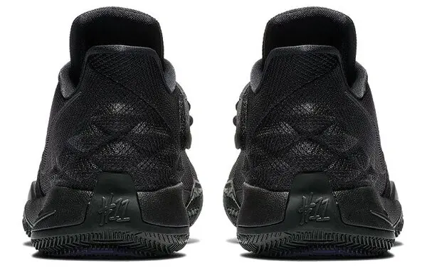 Nike Kyrie Low Basketball Sneakers - Black