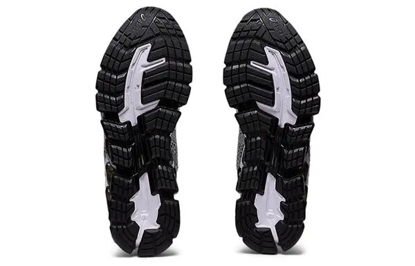 Asics Gel Quantum 360 5 Knit Sneakers - Black/gray