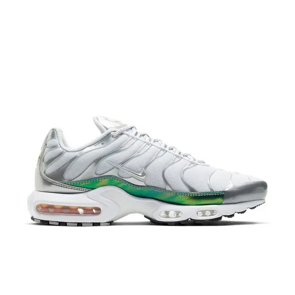 Nike Max Plus Sneakers