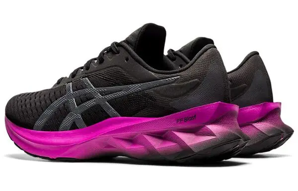 Asics Novablast Running Shoes - Black/purple