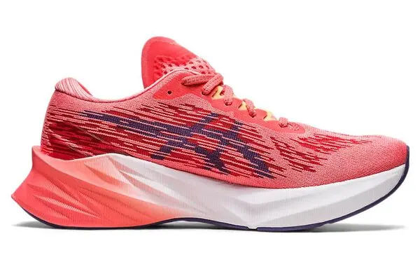 Asics Novablast 3 - Red