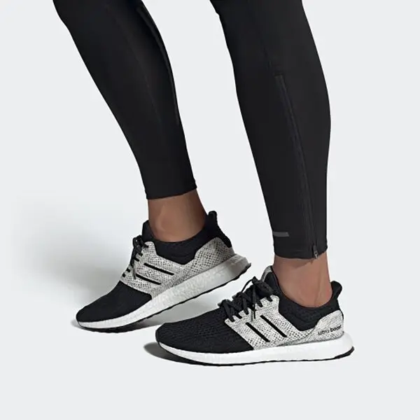 Adidas Ultraboost Sneakers