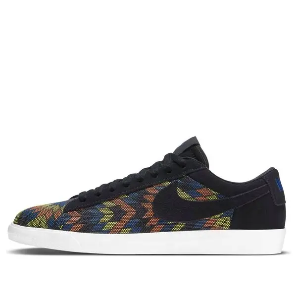 Nike Blazer Low N7 Sneakers