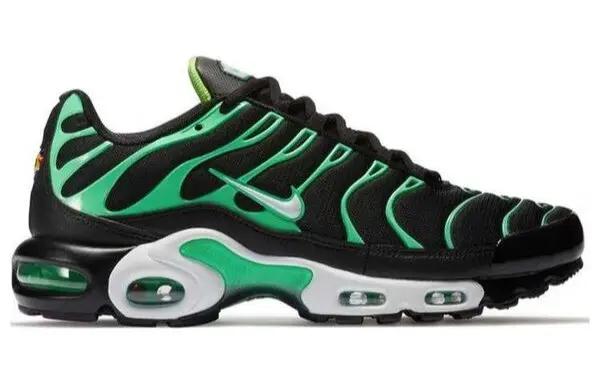 Nike Max Plus Sneakers - Black/green