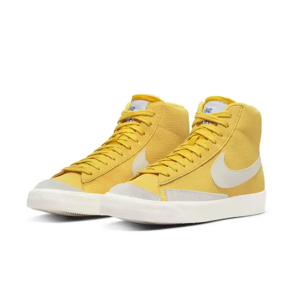 Nike Blazer Mid 77 Athletic Club Sneakers - Yellow/white