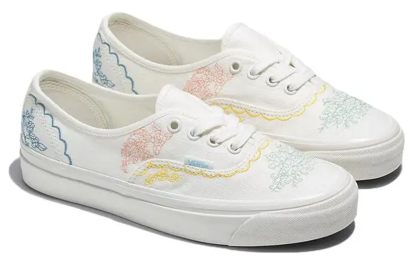 VANS Authentic Linen Blossom Embroidered Sneakers