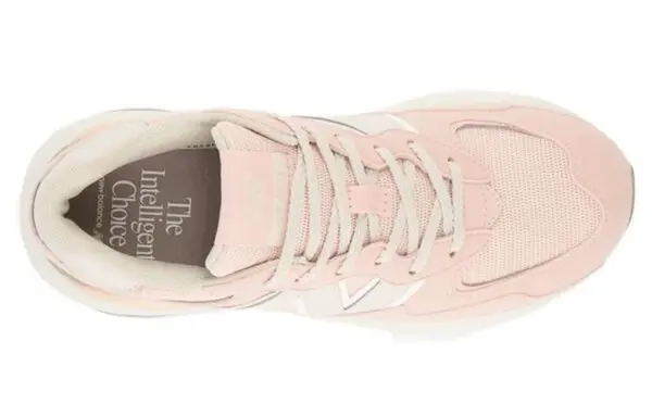 NEW BALANCE 57/40 Low Top Sneakers