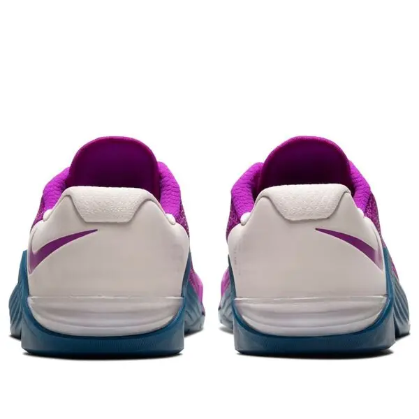 Nike Metcon 5 Athletic Sneakers - Purple/blue/red