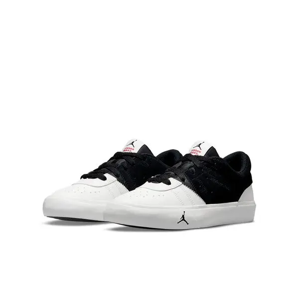 JORDAN Series .03 Sneakers