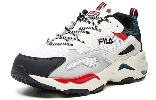 FILA Tracer Low Top Sneakers