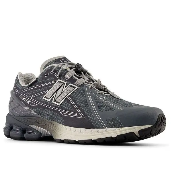 NEW BALANCE 1906 Gore-tex Sneakers