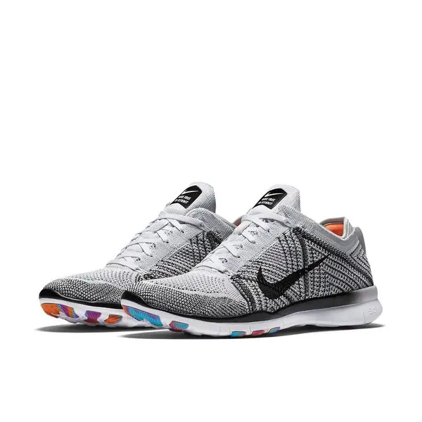 Nike Free Tr Trainer Flyknit Low-top Sneakers - Black/white/grey