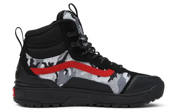 VANS Ultrarange Exo Hi Mte-2 High Top Sneakers