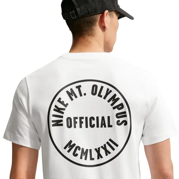 Nike T-shirt