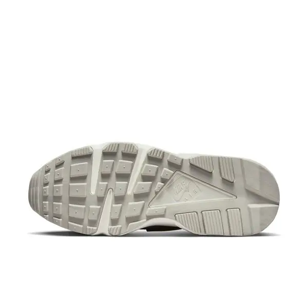 Nike Huarache Low Top Sneakers - White/gray
