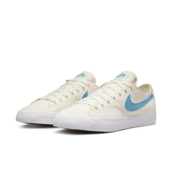 Nike Blazer Court Sb Sneakers - Cream/blue