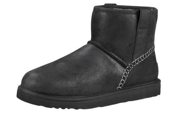 UGG Classic Mini Stitch Boots