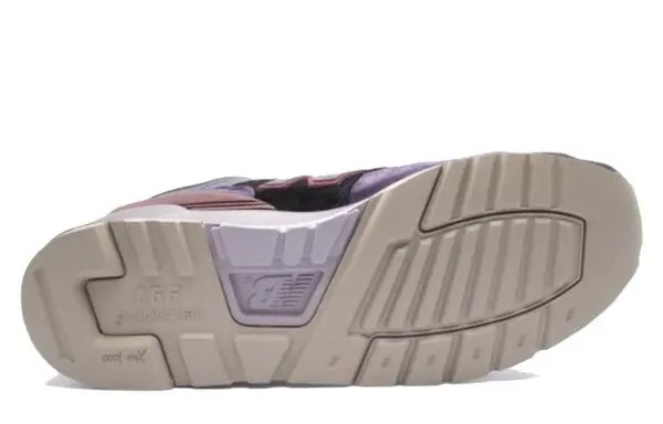 NEW BALANCE 997 Made In Usa Sneakers - Purple