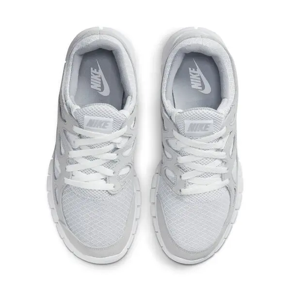 Nike Free Run 2 Athletic Sneakers