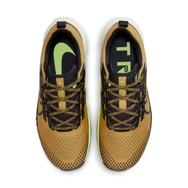 Nike React Pegasus Trail 4 Sneakers - Elemental Gold/light Bone/ghost Green